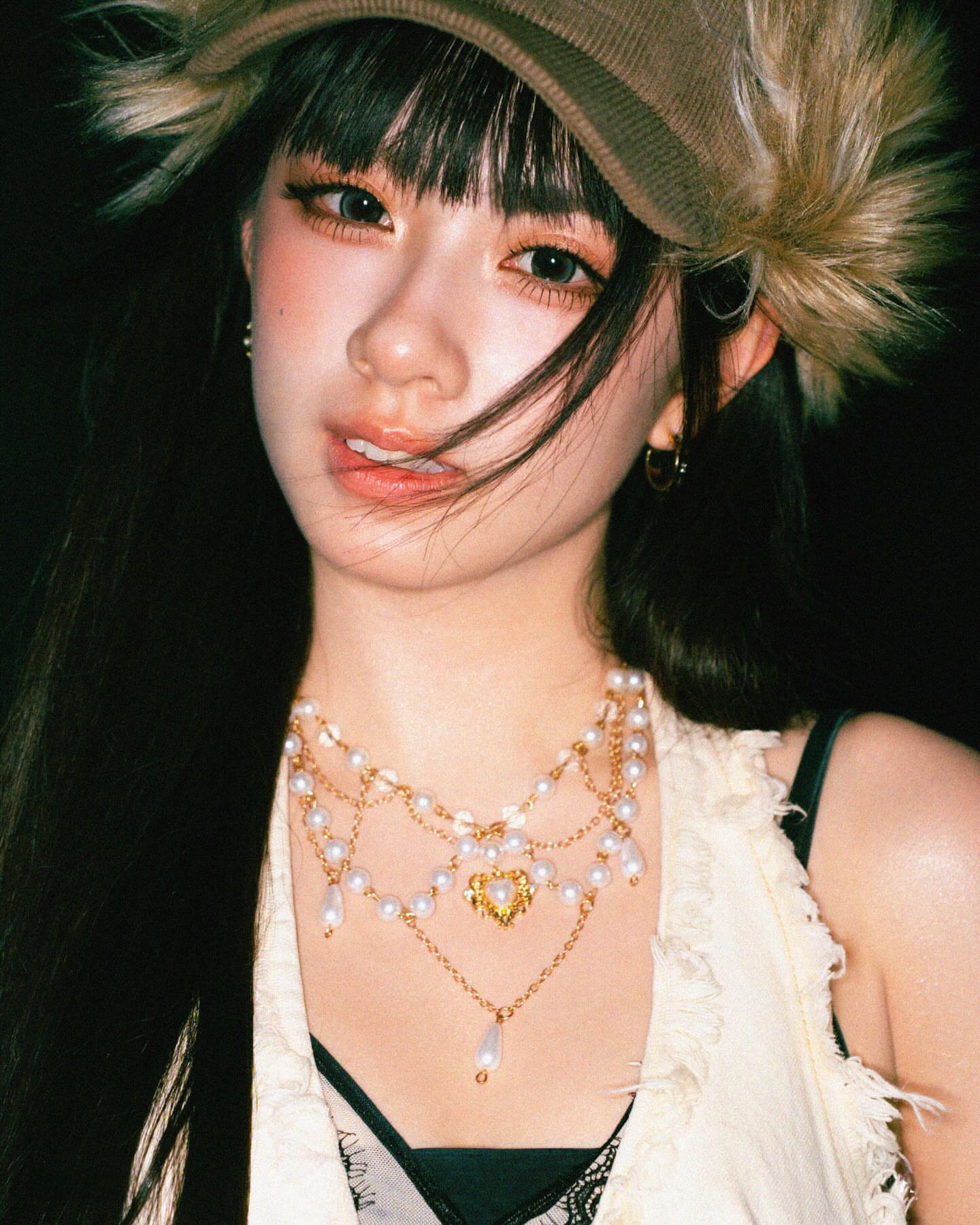 Bell (Z-Stars) — Profile, Age 22, Height, Birthday & Facts (2026 ...