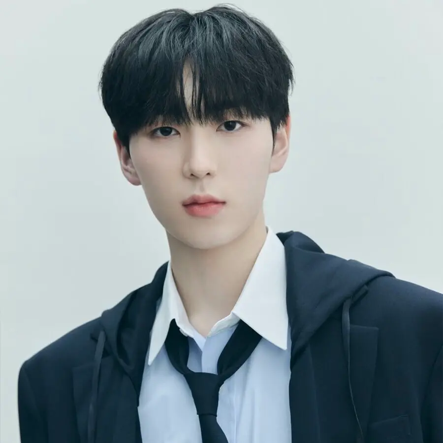Juho (HAWW) — Profile, Age 22, Height, Birthday & Facts (2026) | kpopping