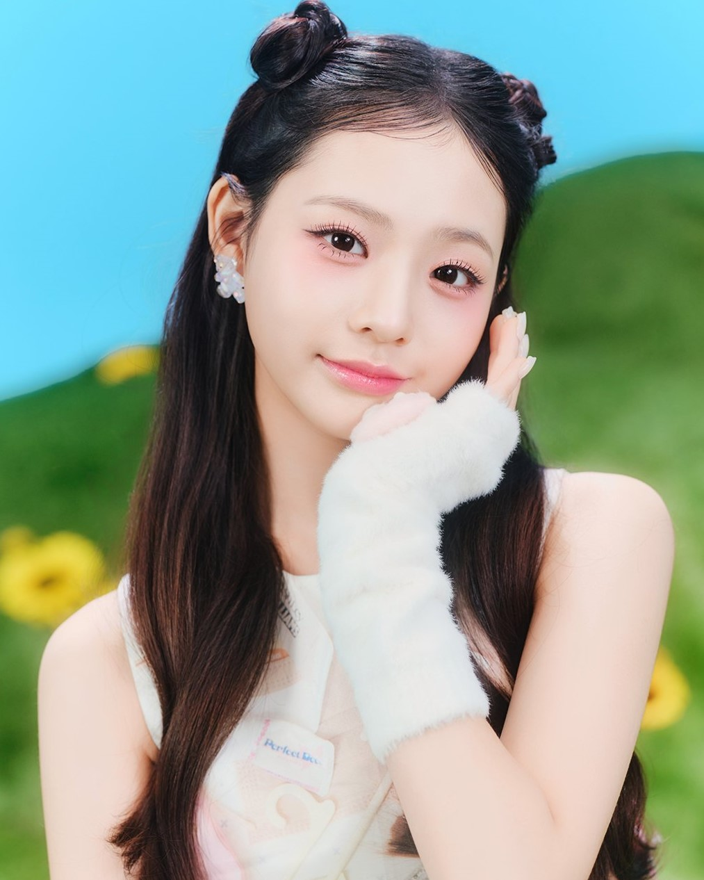 Seowon (UNIS) profile, age & facts (2026 updated) | kpopping